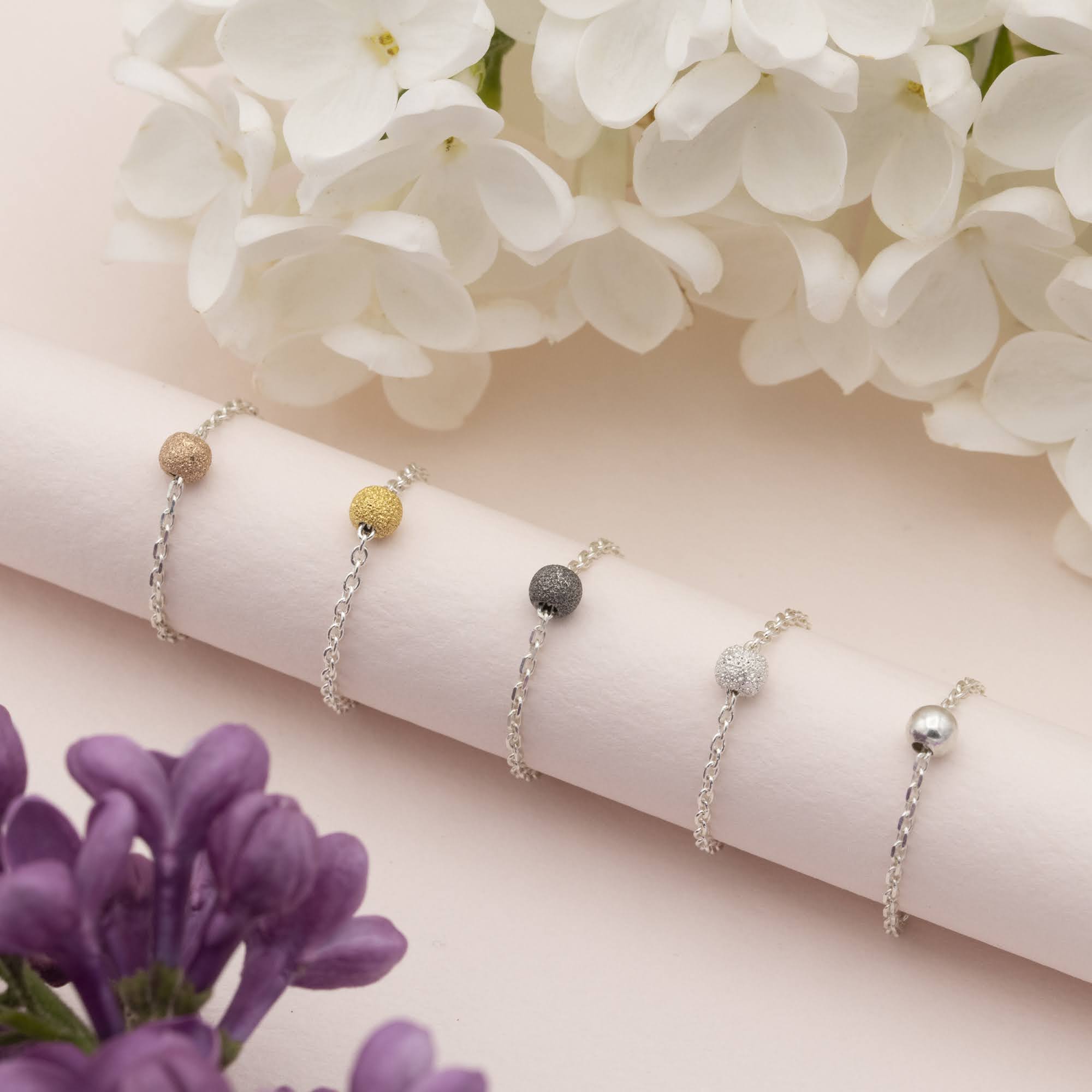 Inel Lantisor din argint cu bila mobila – IUKA Diamonds